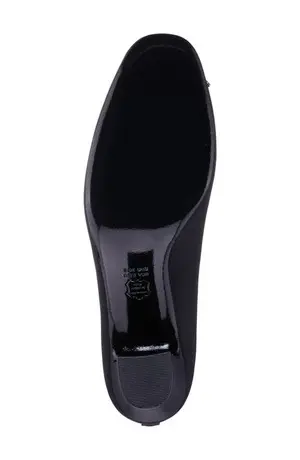 Nina Giovia Pump - Black