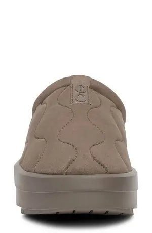 OOFOS Oomega Posh Mule - Truffle