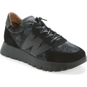 WONDERS Velvet Platform Sneaker Black