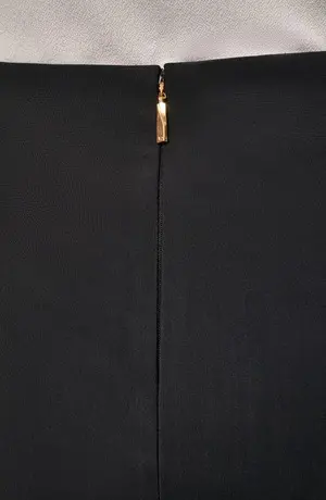 Donna Karan New York Stretch Crepe Pencil Skirt