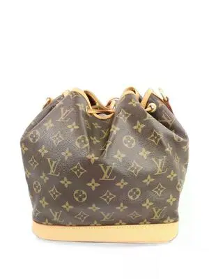 LOUIS VUITTON Petit Noé Monogram Bucket Bag