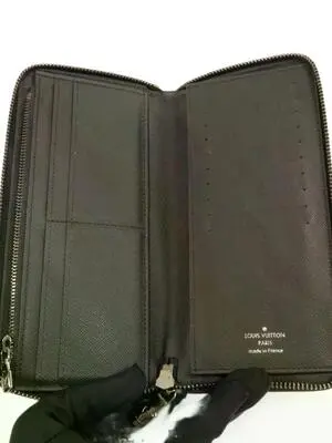 LOUIS VUITTON Monogram Eclipse Zippy Wallet