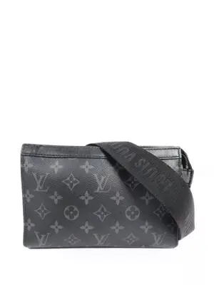 LOUIS VUITTON Monogram Eclipse Gaston Messenger Bag - Black