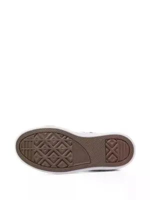 CONVERSE Chuck Taylor Platform Sneakers