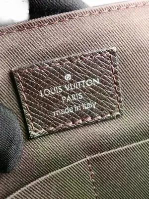 LOUIS VUITTON Pm Roman Taiga Shoulder Bag