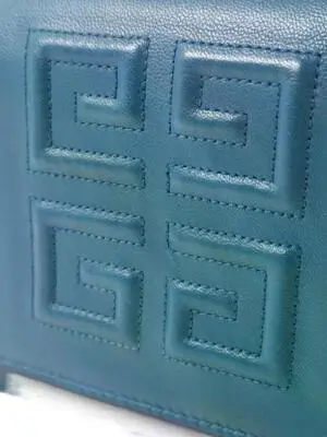 Givenchy 4g Chain Shoulder Bag