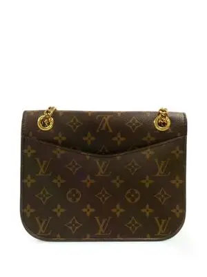 LOUIS VUITTON Passy Monogram Messenger Bag