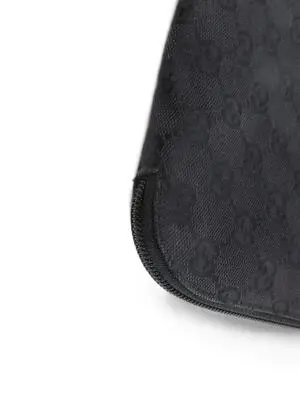 Gucci Gg Supreme Clutch Bag
