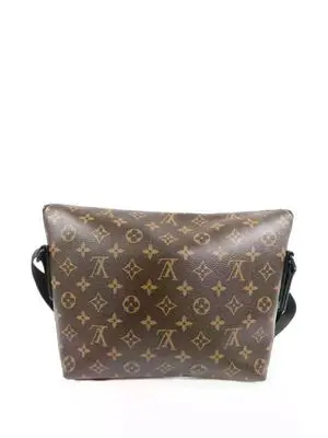 LOUIS VUITTON Monogram Macassar Magnetic Messenger Bag - Brown