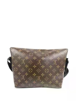 LOUIS VUITTON Monogram Macassar Magnetic Messenger Bag