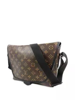 LOUIS VUITTON Monogram Macassar Magnetic Messenger Bag