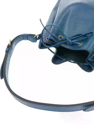 LOUIS VUITTON 1998 Epi Petit Noe Bucket Bag
