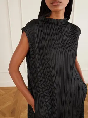 Issey Miyake Mellow Pleats Plissé Midi Dress
