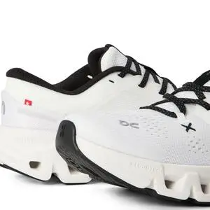 On Whiteblack Mesh Running Shoes - No