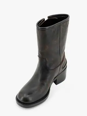 Chloé Dakota Calfskin Boots
