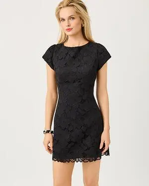 Lilly Pulitzer® Jules Short Sleeve Romper In Fitted - Noir