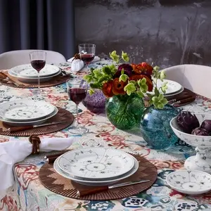 KIM SEYBERT Linen Giverny Printed Tablecloth, 126 X 54