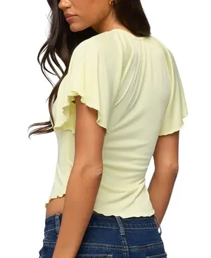 EDIKTED Roye Keyhole Flutter Raglan Top - Yellow