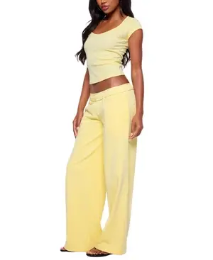 EDIKTED Chari Ribbed Scoop Neck T Shirt - Yellow