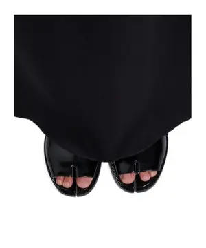 MAISON MARGIELA Tabi Leather Mules - Black