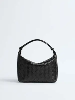 Bottega Veneta Woven Leather Shoulder Handbag With Adjustable Snap Strap, Zip Closure, W 20 X H 13 X D 9.5 Cm - Nero