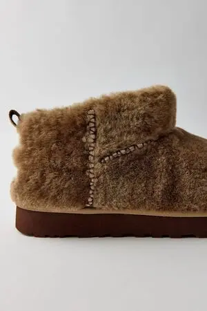 UGG Classic Fluffed Ultra Mini Boots