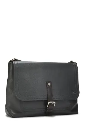 LOUIS VUITTON Utah Leather Omaha Messenger