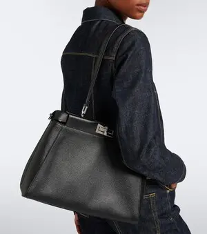Fendi Peekaboo® Medium Leather Shoulder Bag - Black