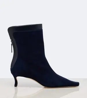 Manolo Blahnik Zufavis Suede Ankle Boots