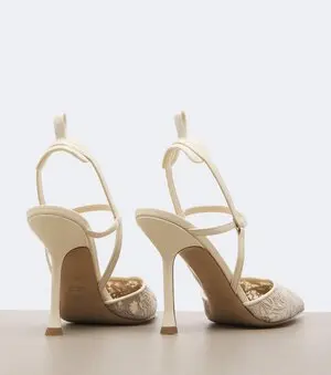 Fendi Colibrì Floral Lace Slingback Pumps - Beige