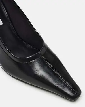 Steve Madden Hexx Pointed Toe Heels