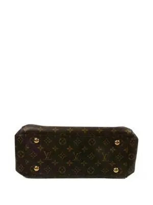 LOUIS VUITTON Monogram Montaigne Mm Handbag