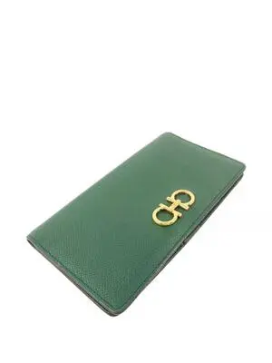 FERRAGAMO Gancini Long Wallet