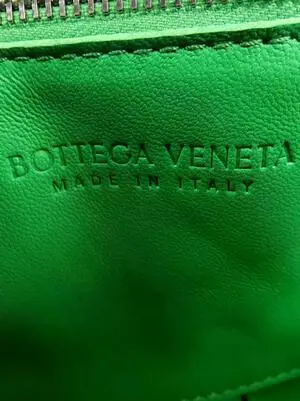 Bottega Veneta Cassette Camera Bag Shoulder Bag - Green