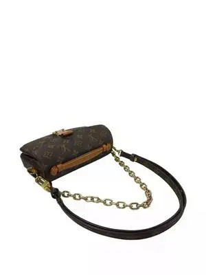 LOUIS VUITTON Pochette Metis East West Shoulder Bag