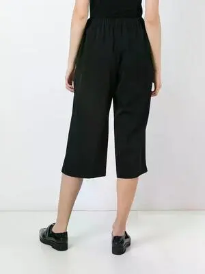 Comme Des Garçons Cropped Trousers