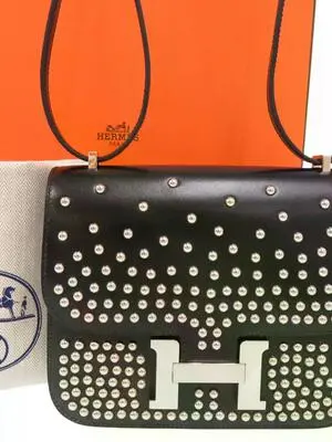 Hermès 2024 Mini Box Calf Cloute Constance Iii 18 Crossbody Bag