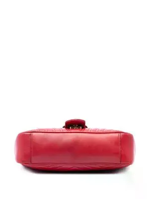 Gucci 2016-2026 Medium Gg Marmont Matelasse Calfskin Shoulder Bag - Red