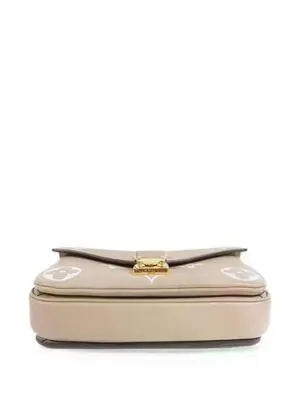 LOUIS VUITTON Pochette Métis East West Shoulder Bag - Neutrals