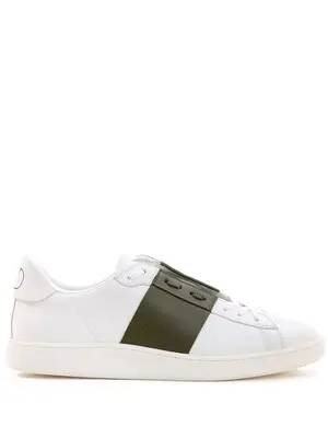 Valentino Garavani Open Royco Sneakers In /kha