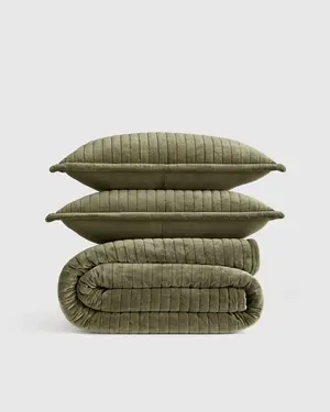 Quince Cotton Velvet Horizontal Channel Quilt Set - Moss