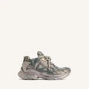 Balenciaga Balenciaga Runner Sneakers Beigepink