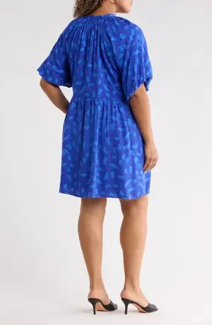 SUGARLIPS Darya Strokes Nelsa Babydoll Dress