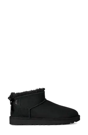 UGG Ultra Mini Bailey Bow Genuine Shearling Boot - Black