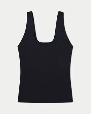 HERA Essential Scoop Neck Fitted Vest - Black