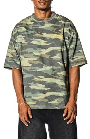 VOUSETI Department Oversize Cotton Graphic T-shirt - Camo