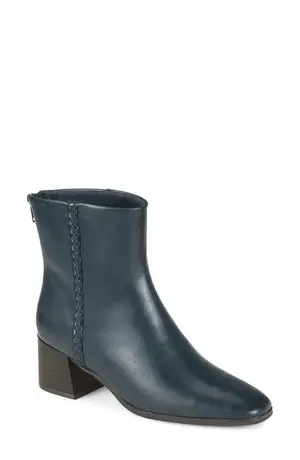 BARETRAPS Wakely Block Heel Bootie - Dark Navy