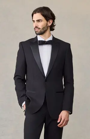 THE BLACK TUX Essential Tuxedo Jacket