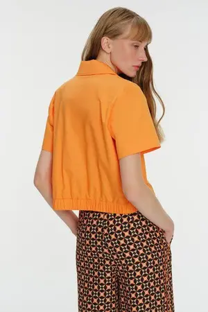 EXQUISE Short Sleeve Elastic Back Shirt
