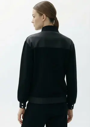 EXQUISE Stone Embellished Regular Knit Jacket